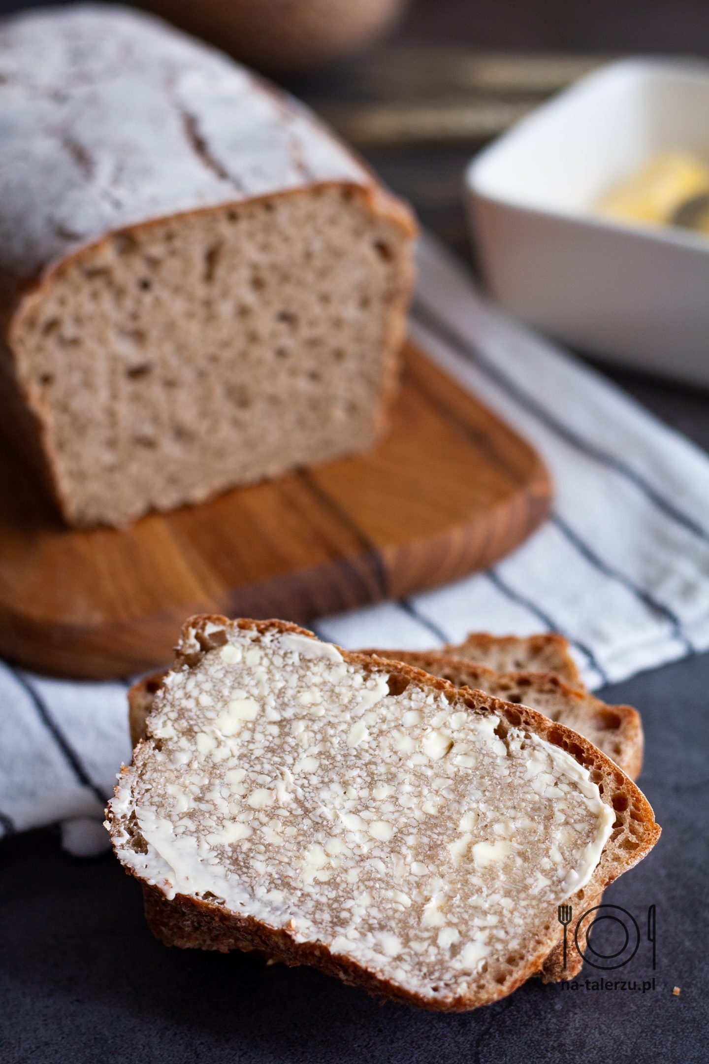 Chleb żytni na zakwasie - prosty przepis