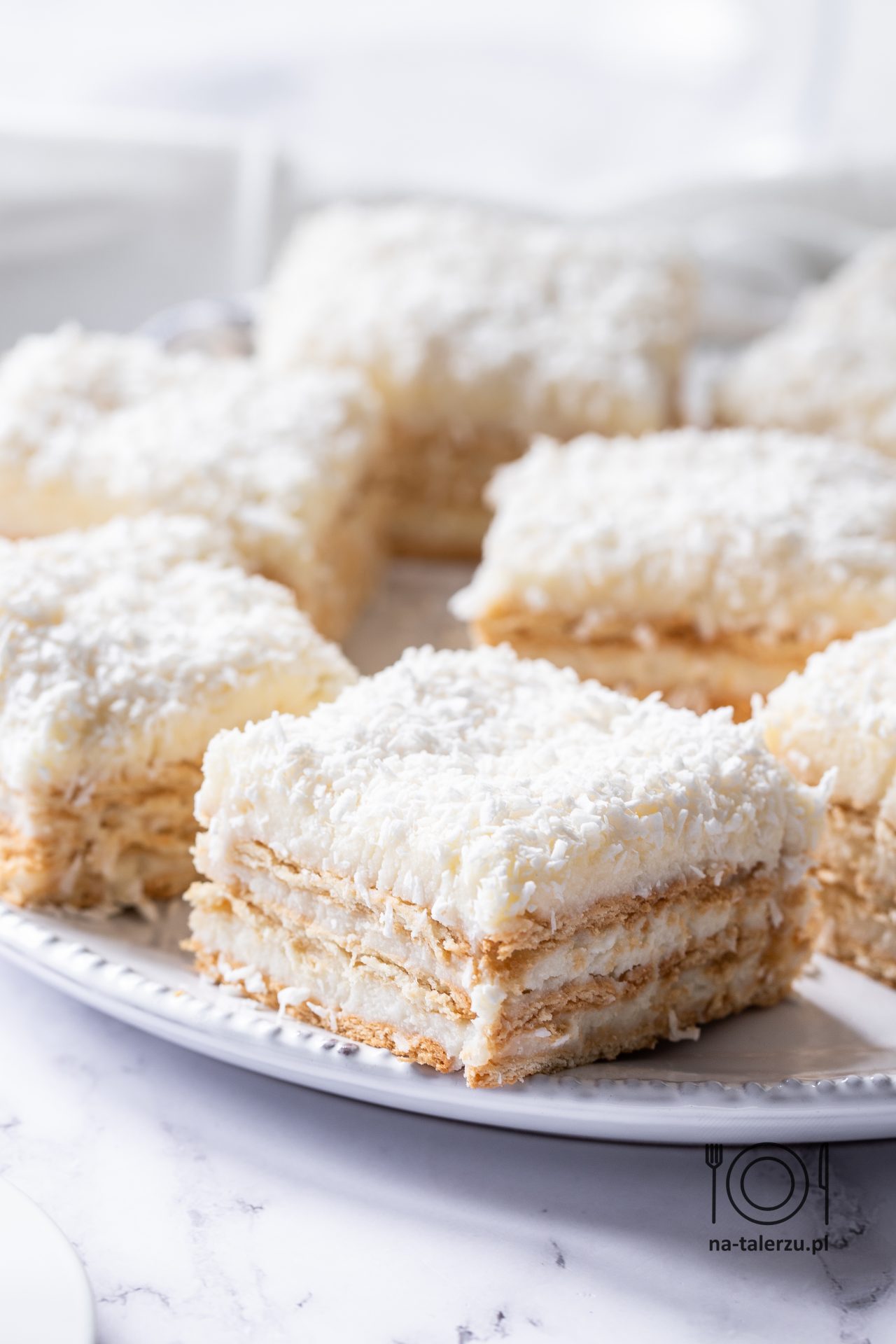 Ciasto rafaello bez pieczenia - najprostszy przepis - Na-talerzu.pl