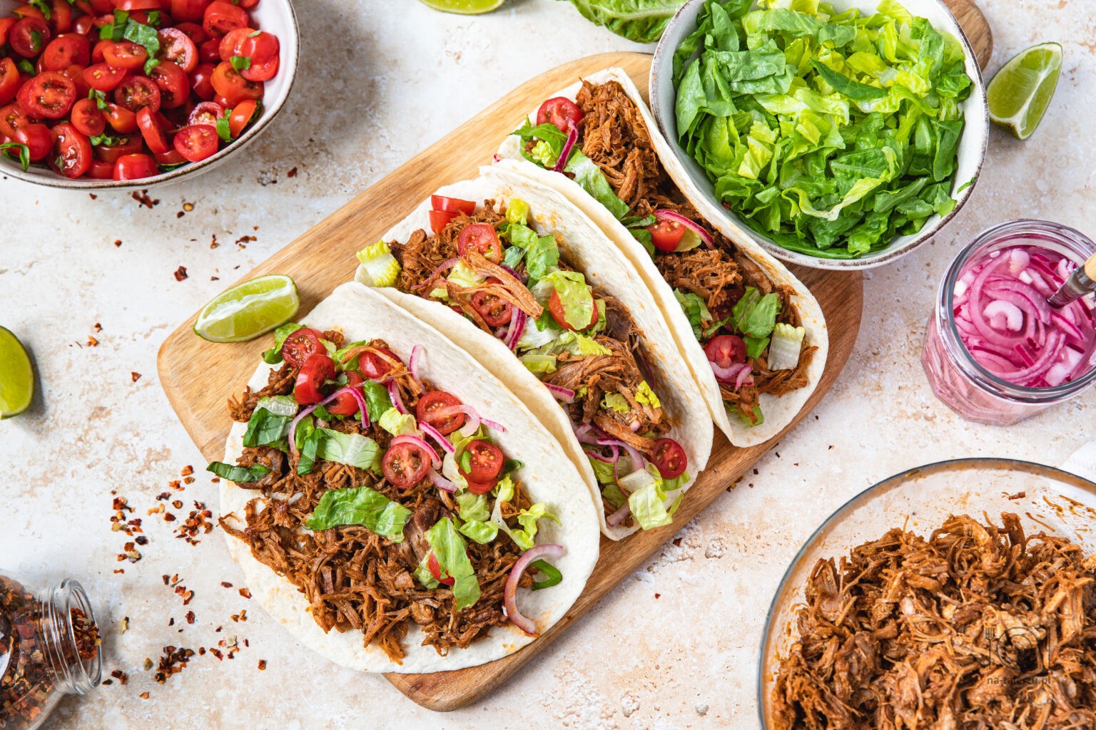 Tacos z szarpaną wieprzowiną