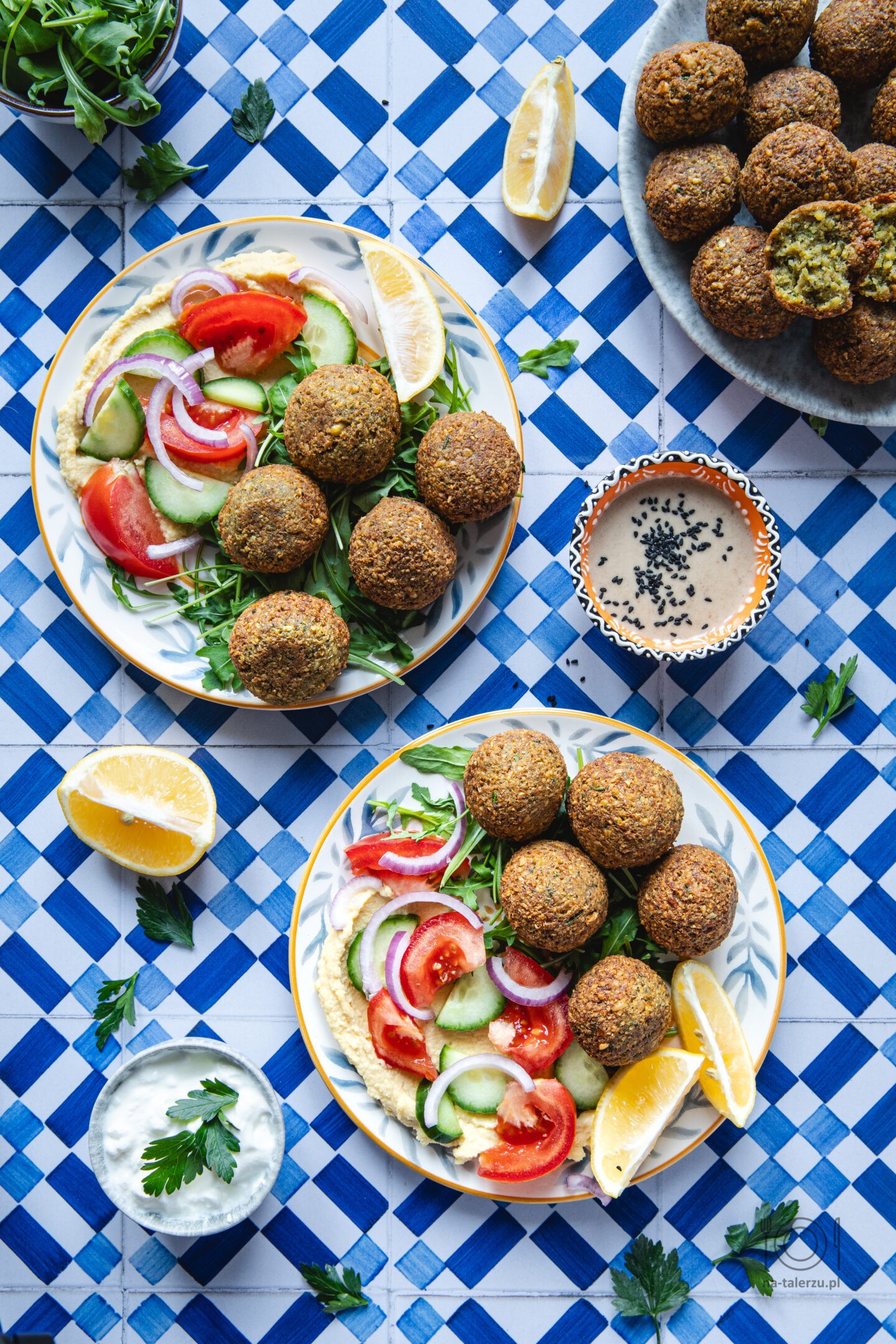 Falafel - prosty przepis na falafel z ciecierzycy - Na-talerzu.pl