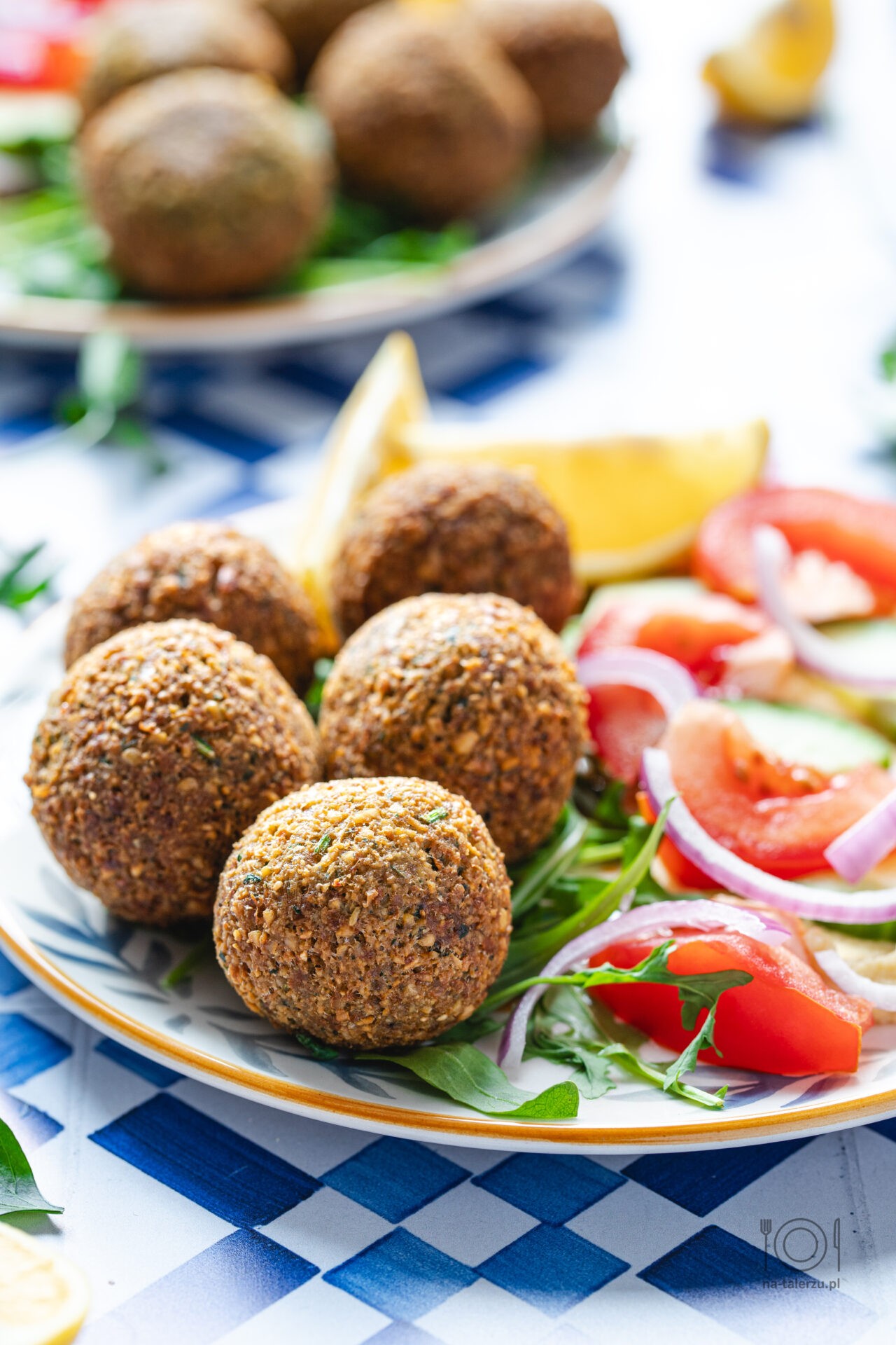 Falafel - prosty przepis na falafel z ciecierzycy - Na-talerzu.pl